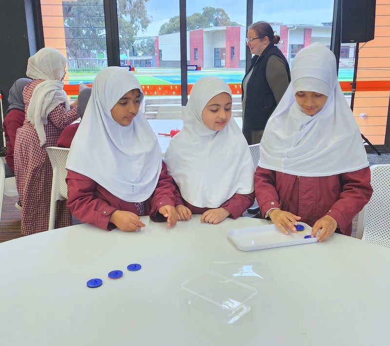 Year 4 Science Incursion | News from Al Siraat College